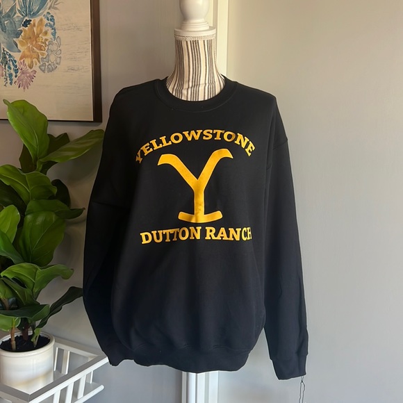 Tops | Yellowstone Dutton Ranch Crewneck Sweatshirt Boutique Nwt Mult ...
